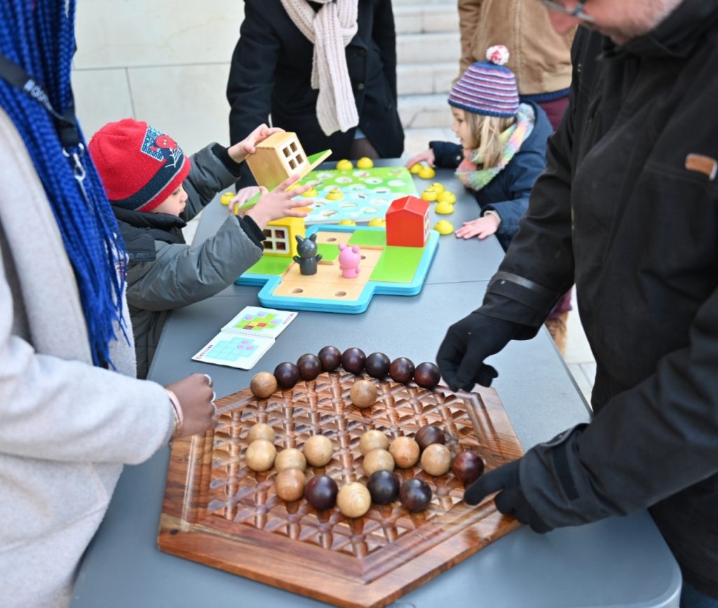 Pauvreté : À Montpellier, on teste la toute première caisse alimentaire ...