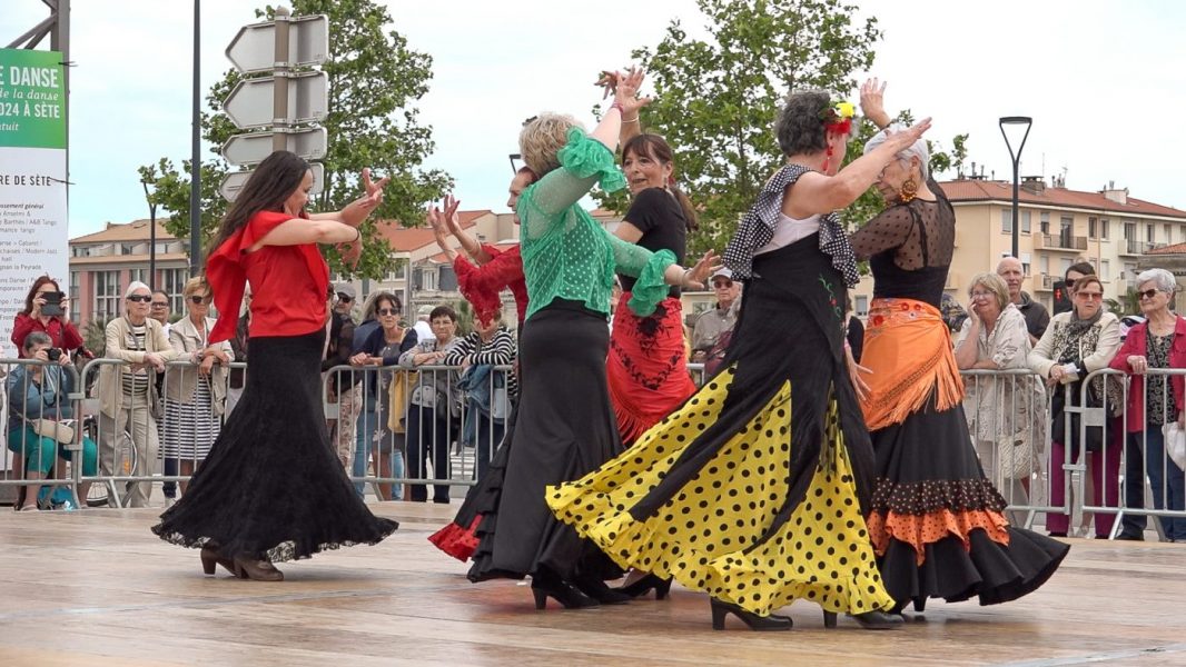 Événement 1 KM de Danse : À Uzès et Sète, c'est la danse qui est la ...